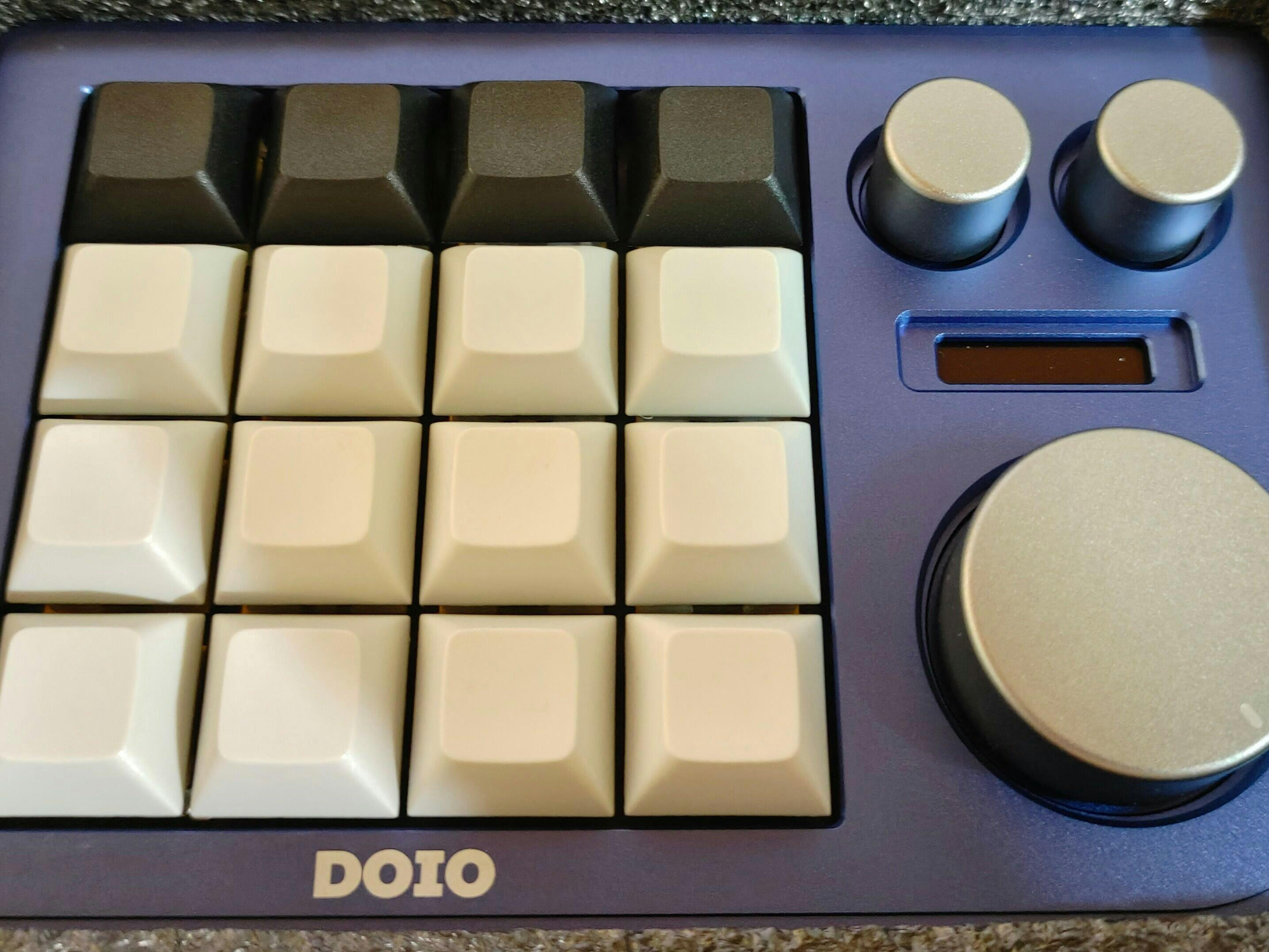 DOIO KB16-01 Macro Keyboard 16 Keys + 3 Knob Macro Pad - WhatGeek