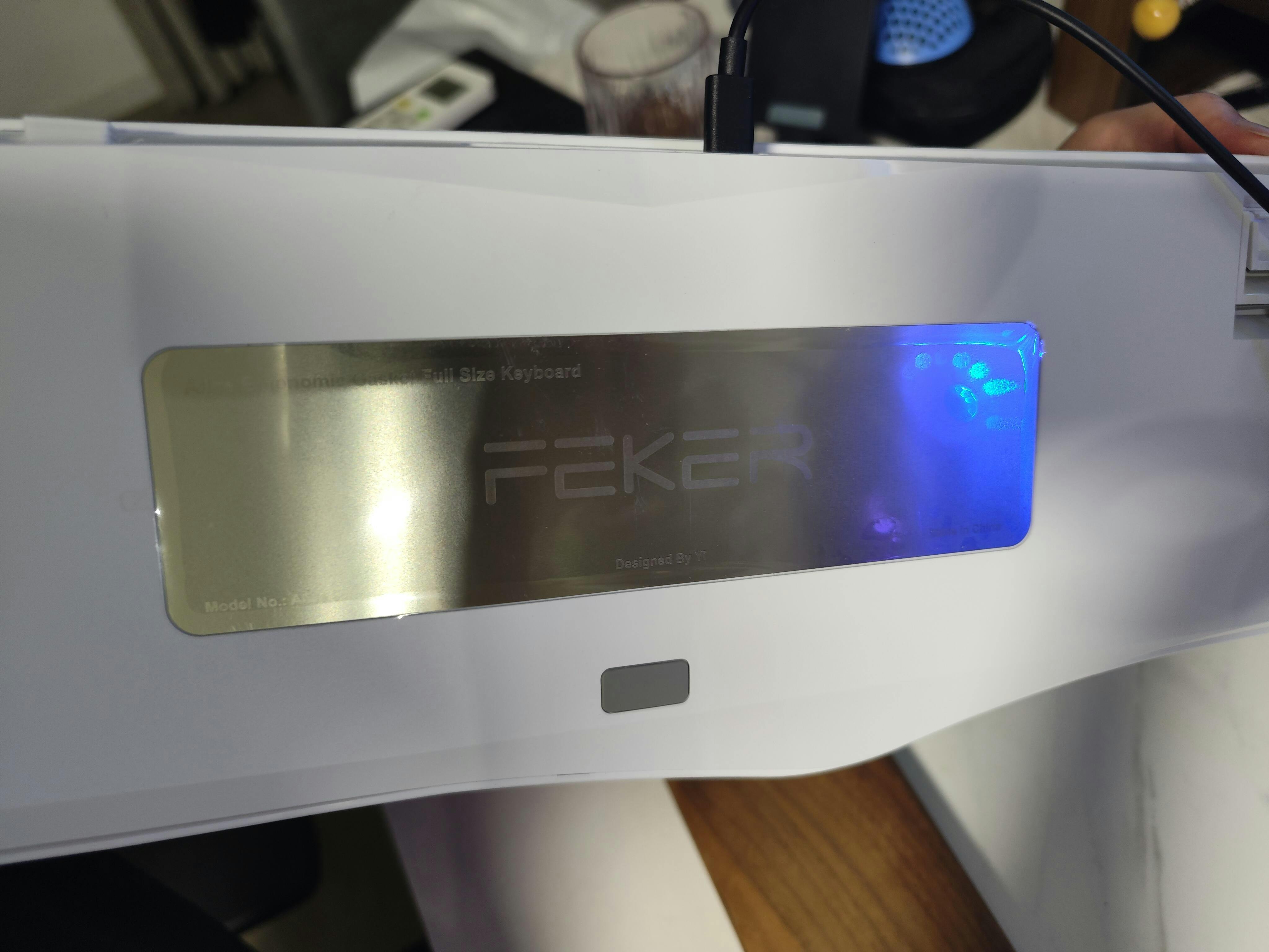 FEKER Alice98 Mechanical Keyboard With LED Screen - WhatGeek
