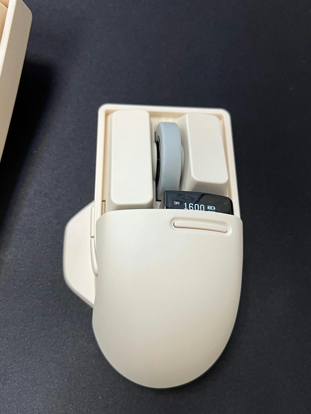 Lofree OE909 TOUCH OLED Screen Wireless Mouse - WhatGeek