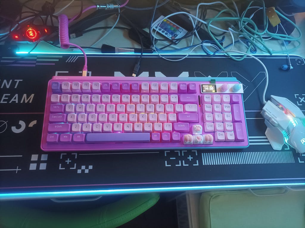 FOPATO H98 Wireless Mechanical Keyboard With TFT Screen - WhatGeek