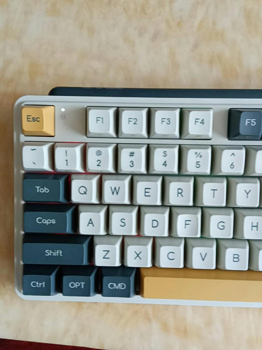 Xiaomi x MIIIW ART Series Z870 Wireless Mechanical Keyboard - WhatGeek