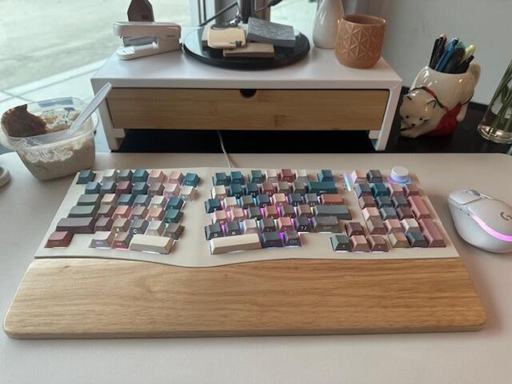 FEKER Alice98 Wireless Mechanical Keyboard With LED Screen - WhatGeek