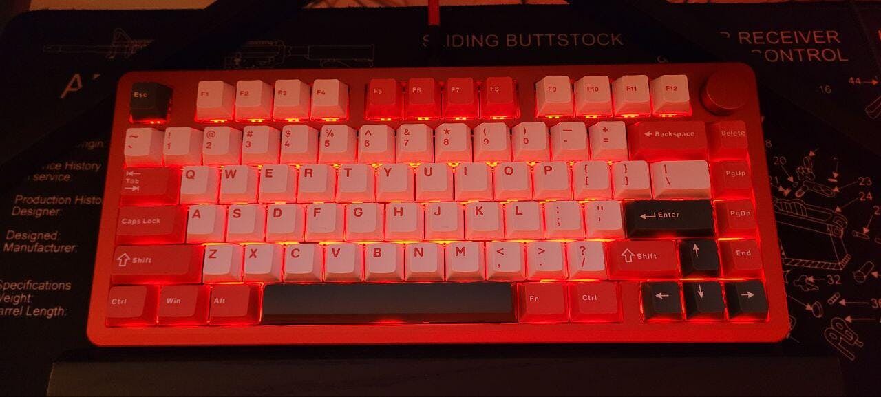 WhatGeek x LEOBOG Hi8 & Hi8 SE Aluminum Mechanical Keyboard - WhatGeek