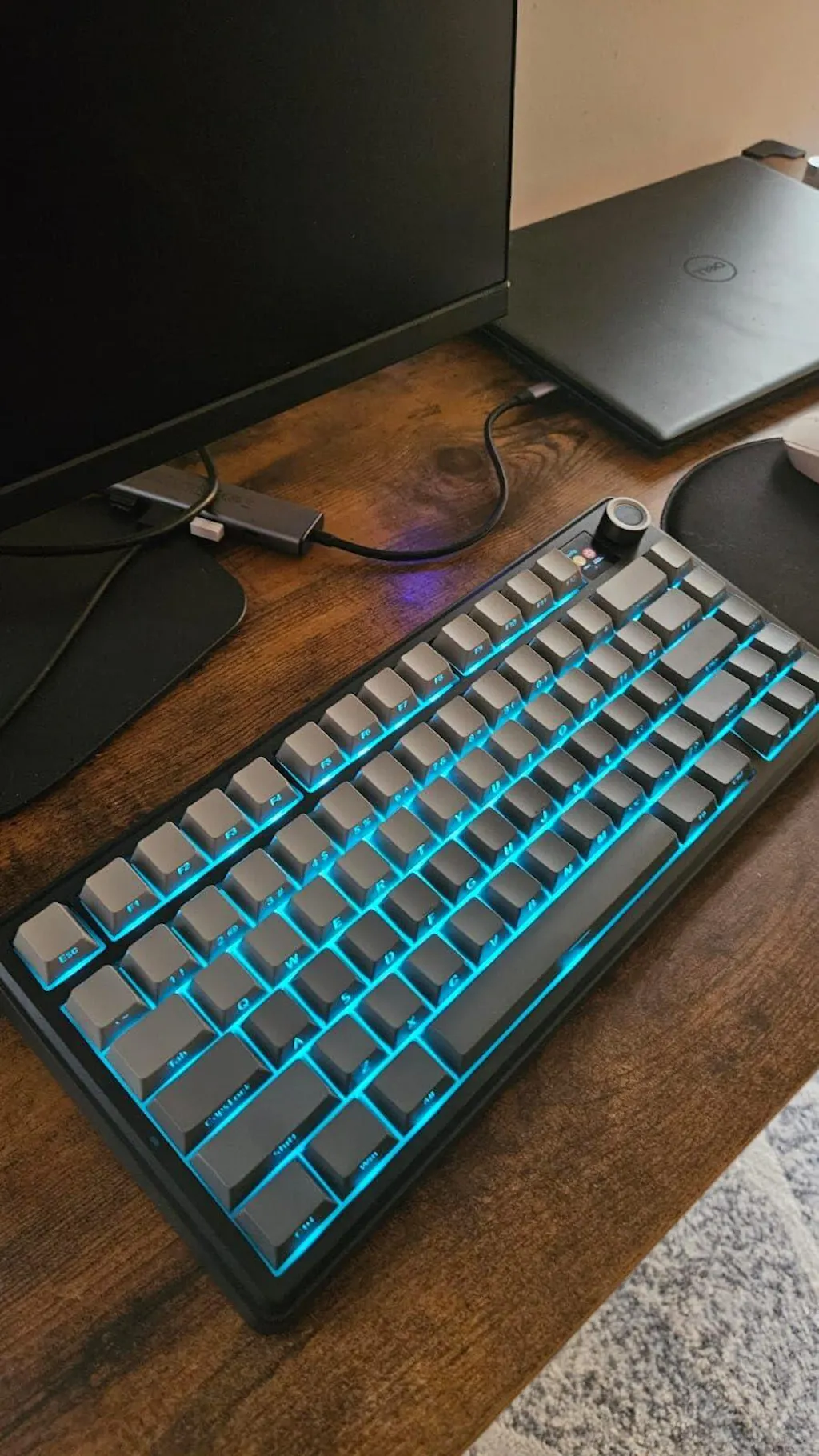 AULA F75 Max Tri-mode Mechanical Keyboard with TFT Screen - WhatGeek