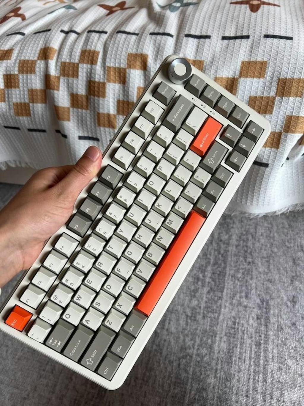 Ajazz AK820 Max Plus Wireless Mechanical Keyboard - WhatGeek