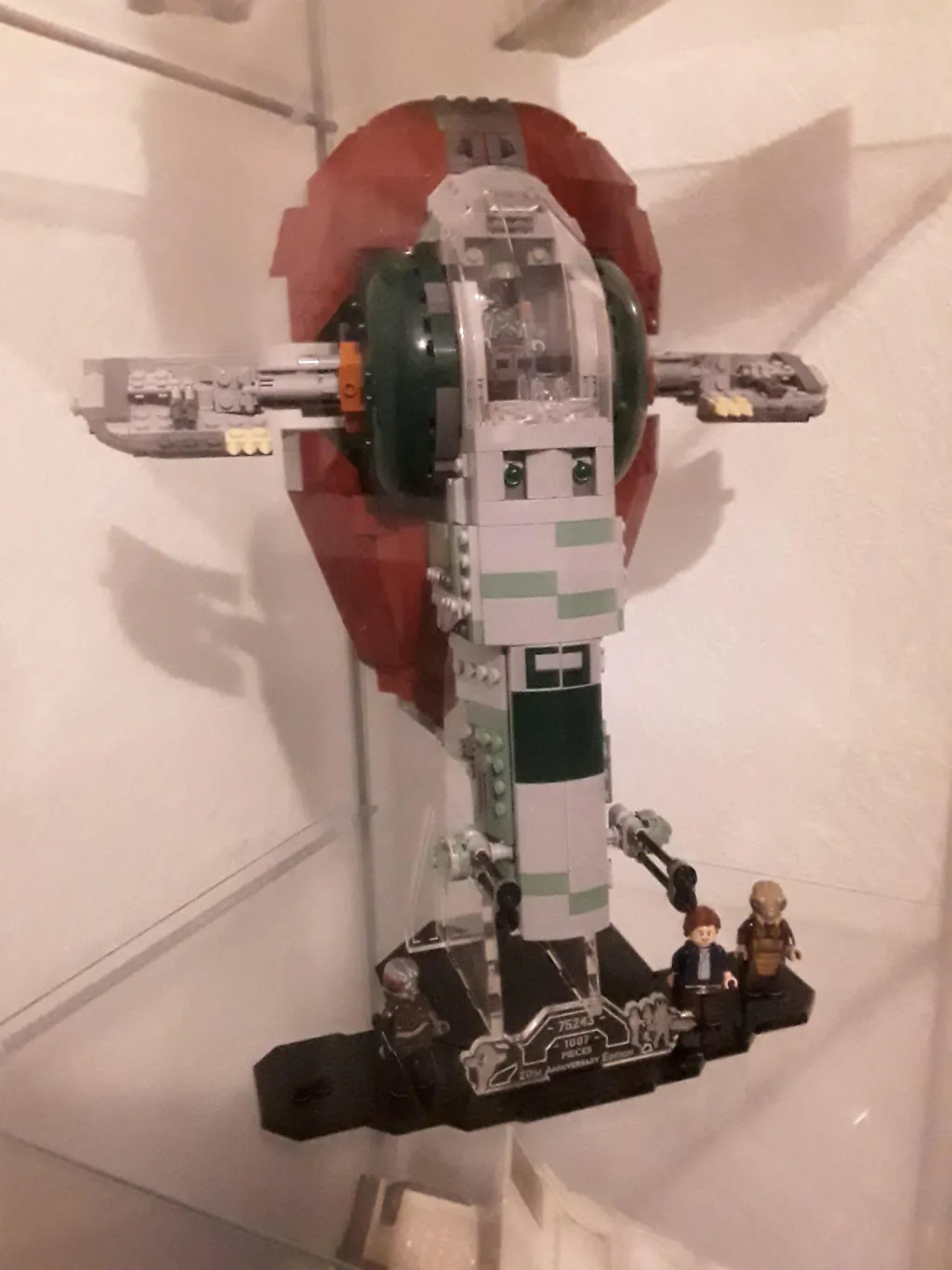 Display stands for LEGO® Star Wars™ 20th Anniversary Slave I (75243 ...
