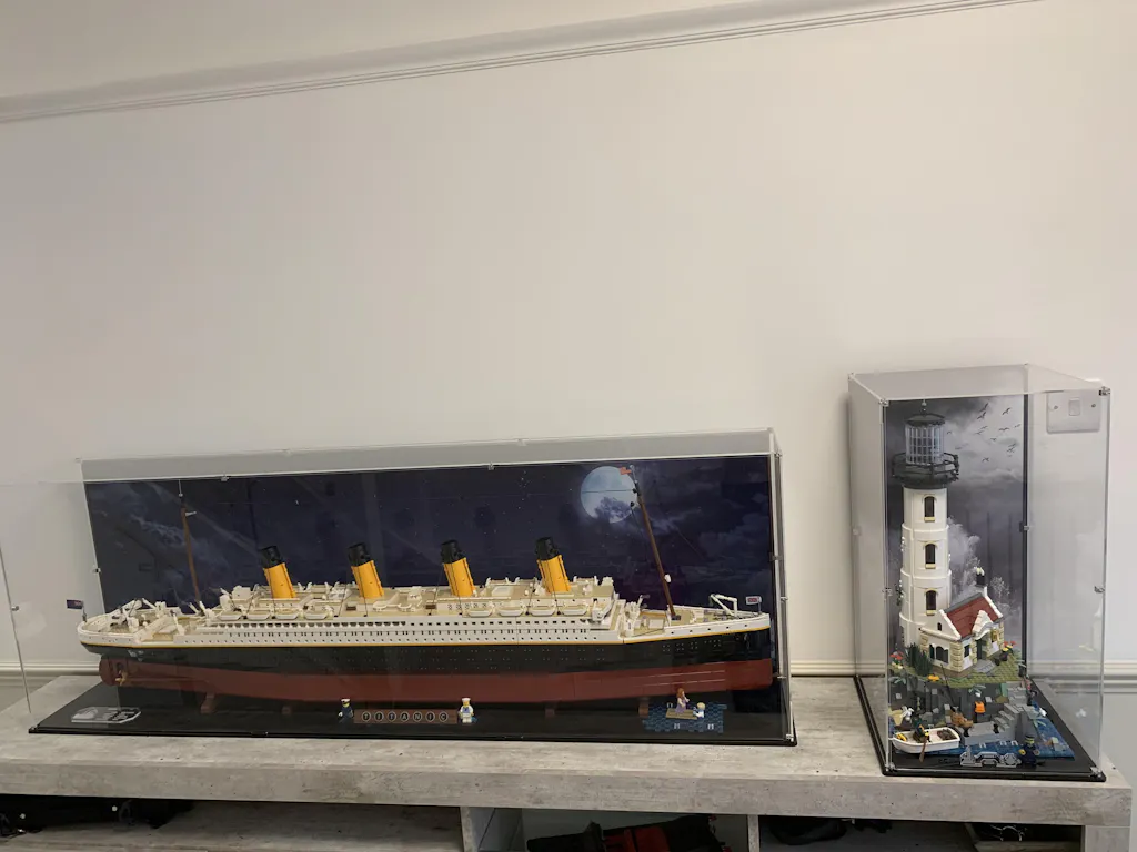 Display Case for LEGO® Titanic (10294) — Wicked Brick