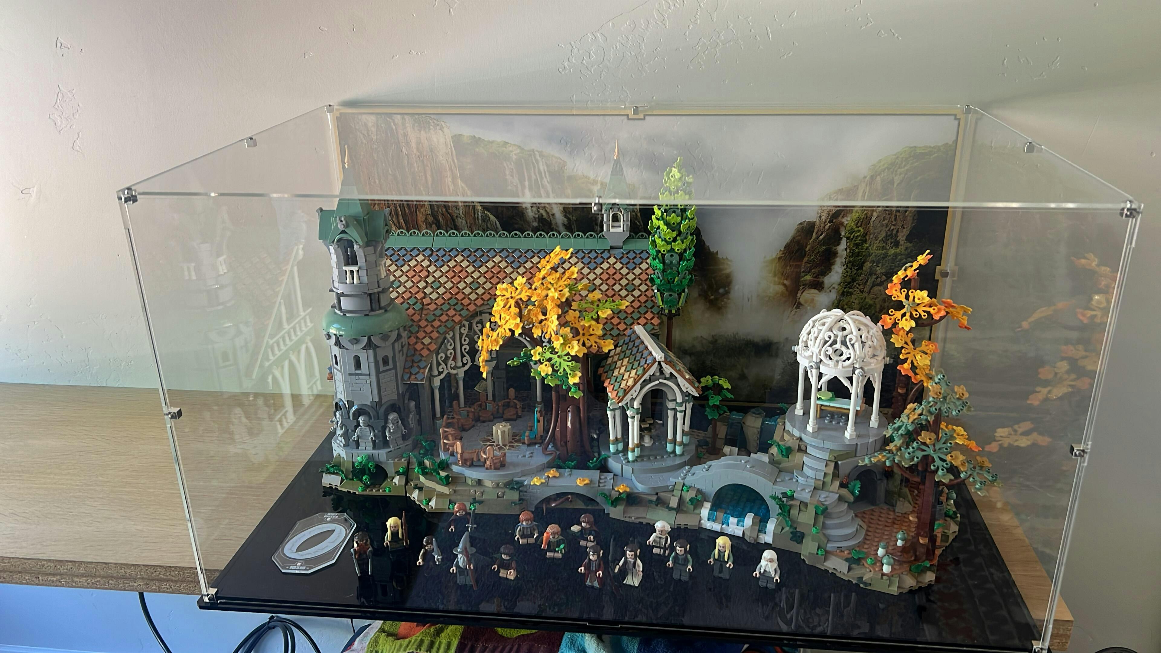 Display case for LEGO® Icons: Lord of the Rings Rivendell™ (10316 ...