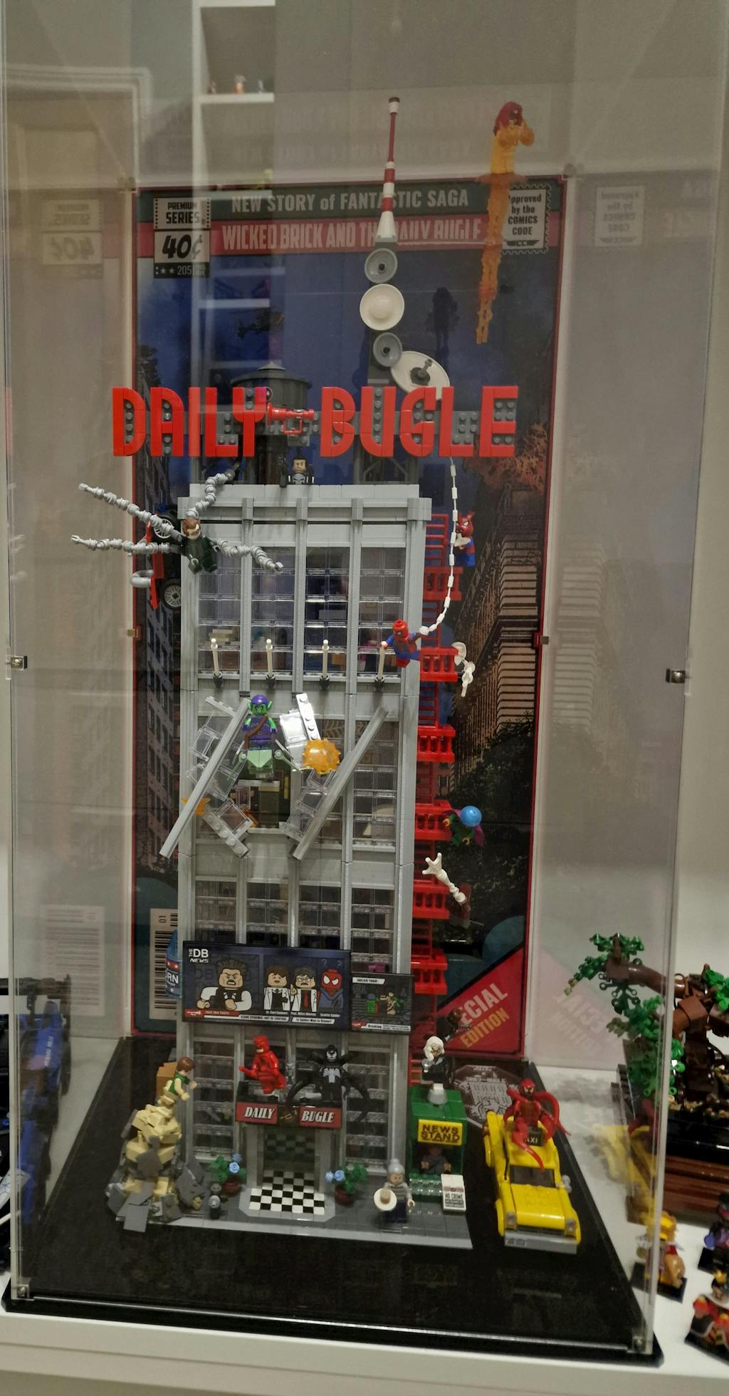 Display Case for LEGO® Marvel: Daily Bugle (76178) — Wicked Brick