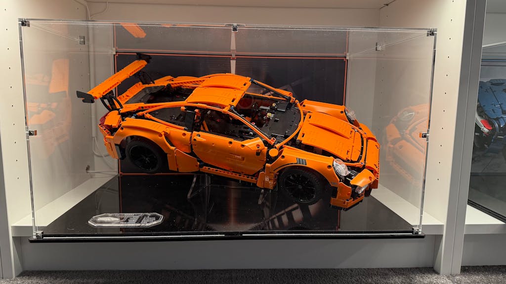 Display Case for LEGO® Technic: Porsche 911 GT3 RS (42056) — Wicked Brick