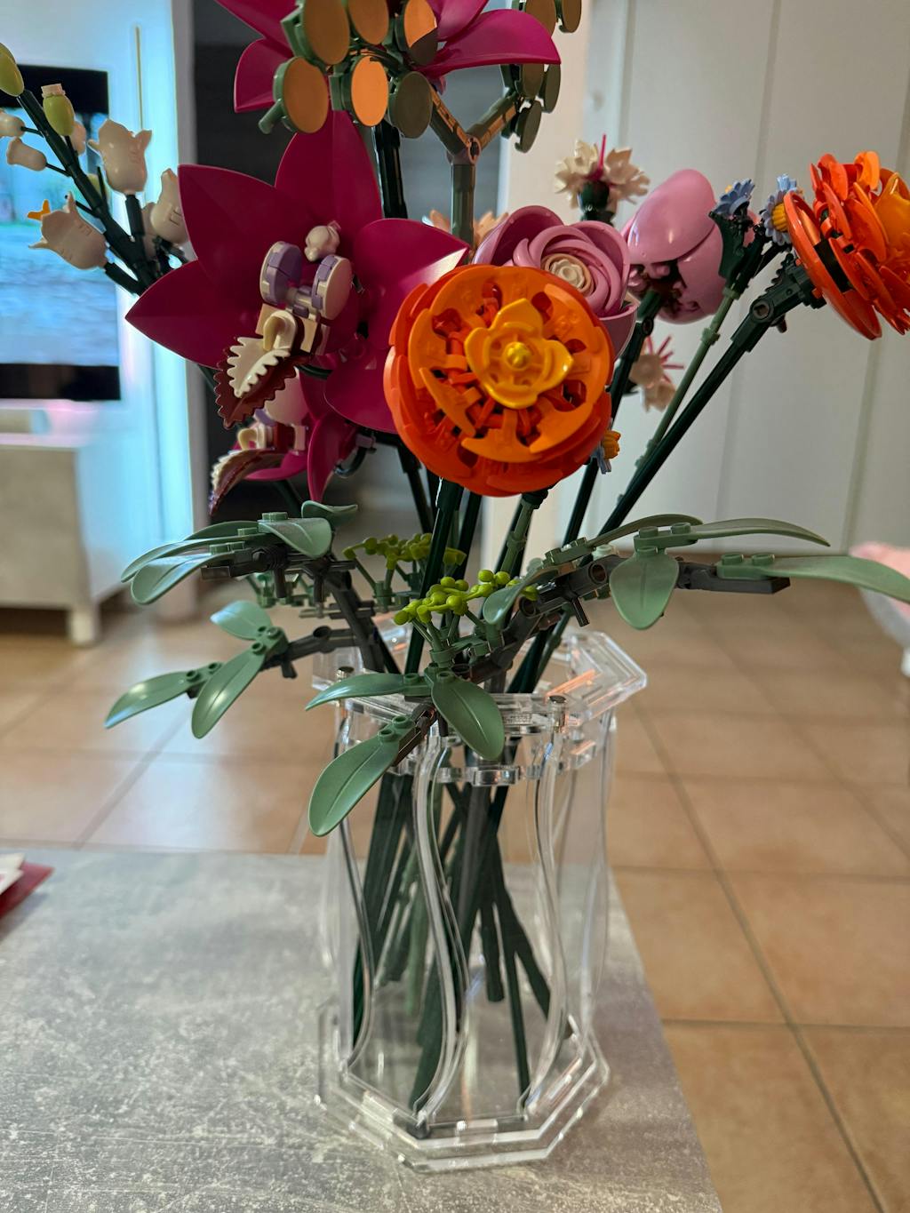 Large Display Vase for LEGO® Flowers - Clear — Wicked Brick