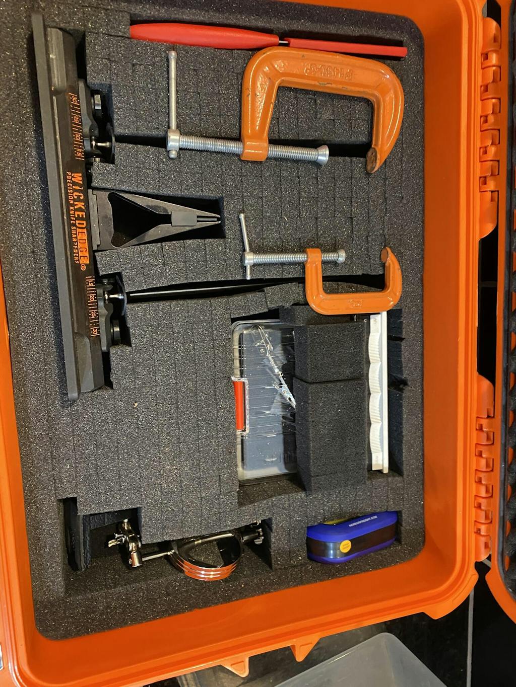 Wicked Edge precision Knife Sharpeners Scissor Attachment