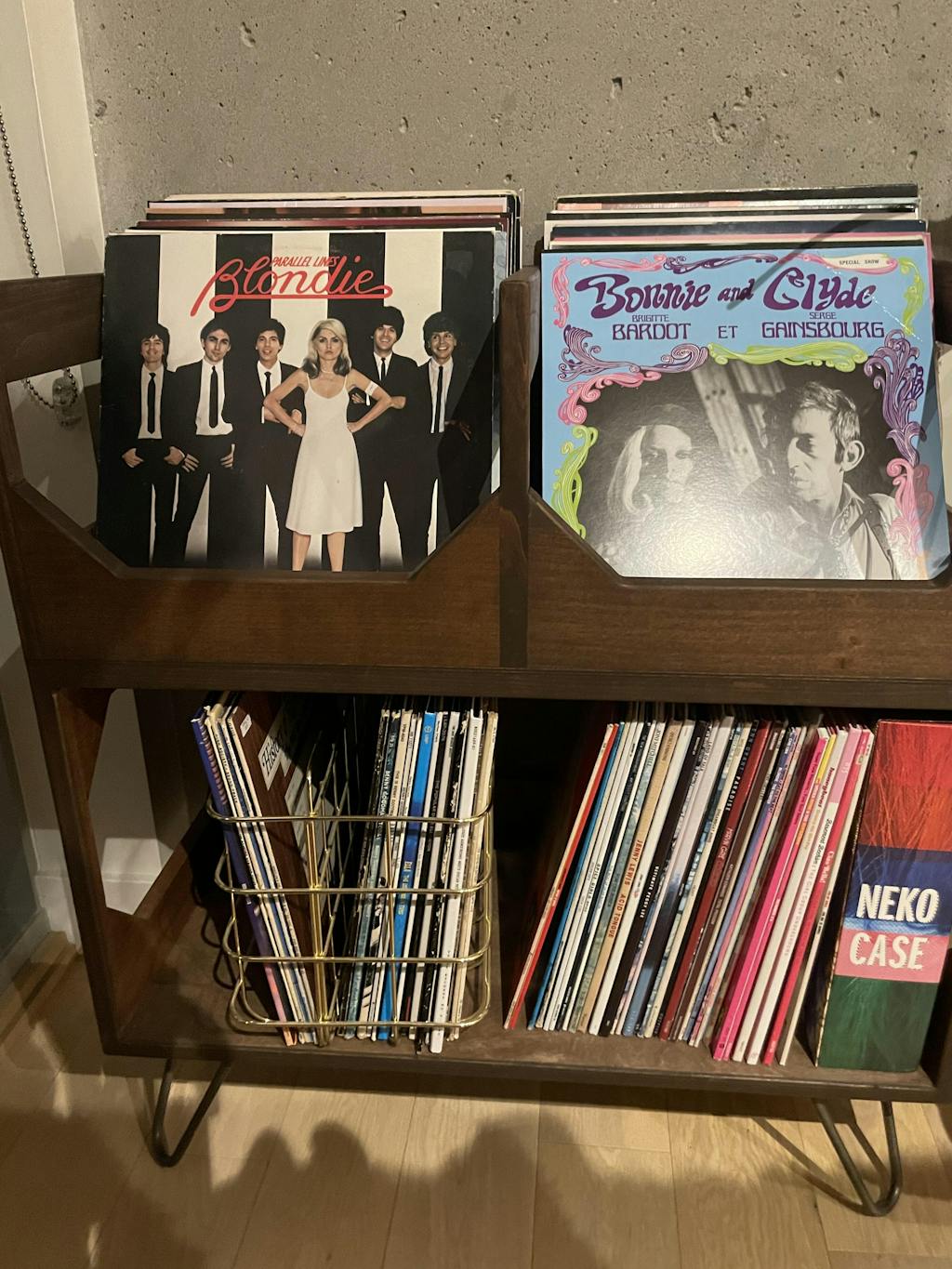 The Deluxe Vinyl Record Storage – WickerWoodWorks