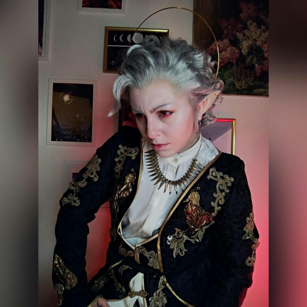 Baldur's Gate 3 Astarion Grey Curly Lace Front Synthetic Men's Wig ...