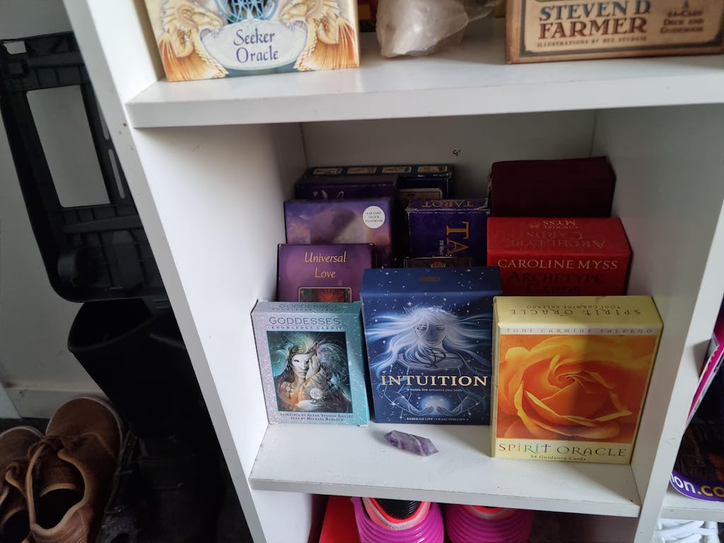 Intuition Oracle Card Set