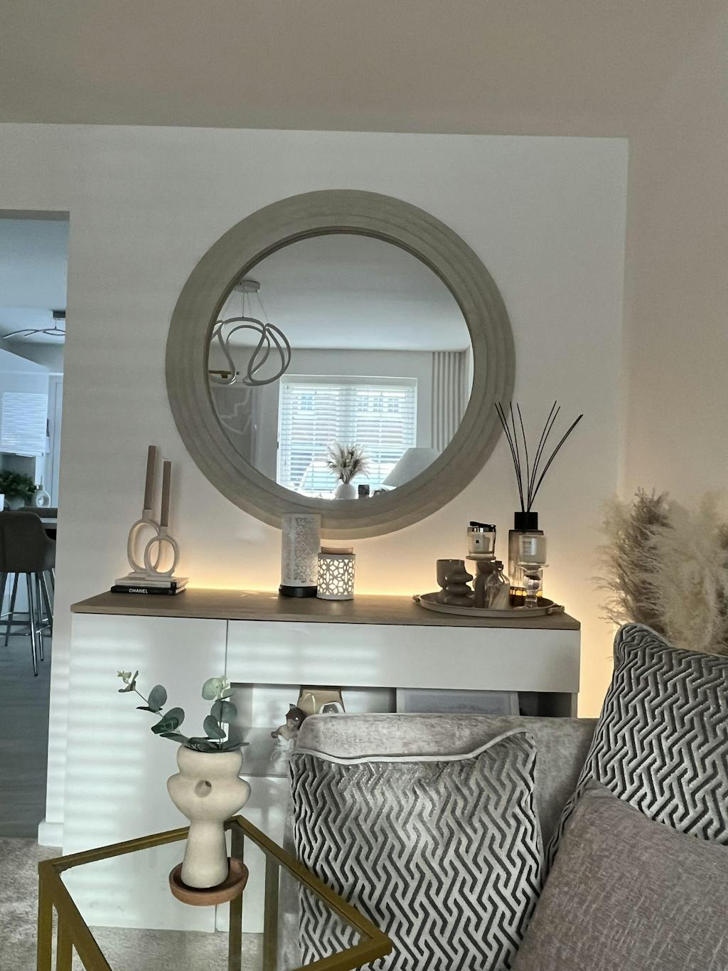 Round Concrete Wall Mirror 110cm x 110cm - Luciana