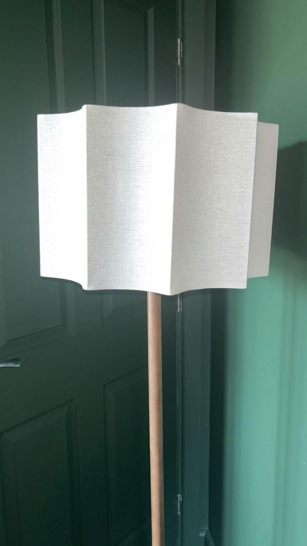 Esme - Dark Wood Inverted Scallop Shade Floor Lamp