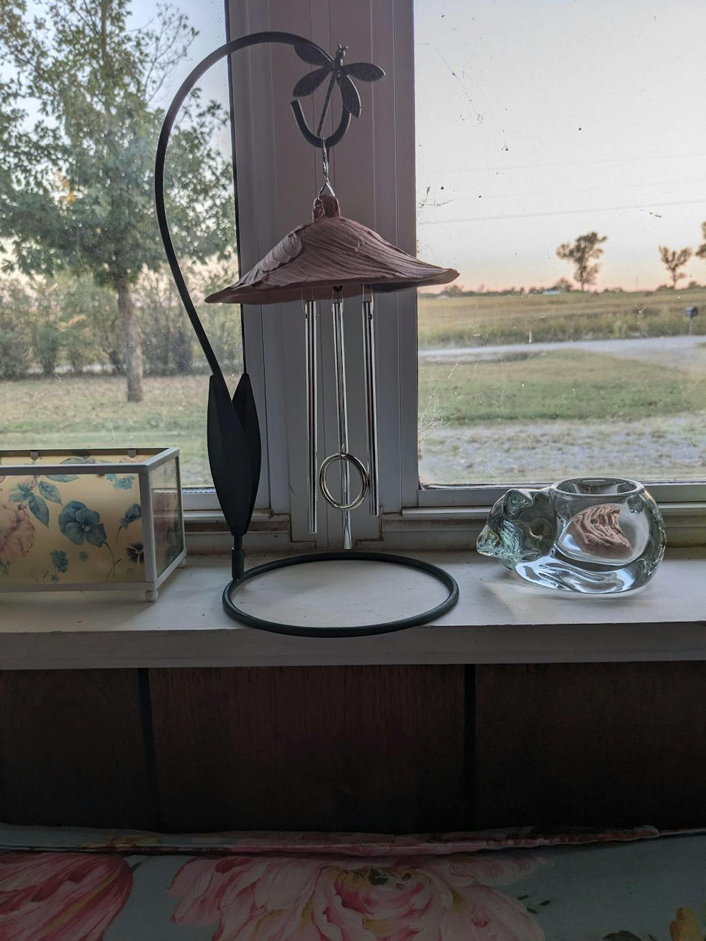 Bella Blossom Indoor Solar Wind Chime – Wind Chime Fun