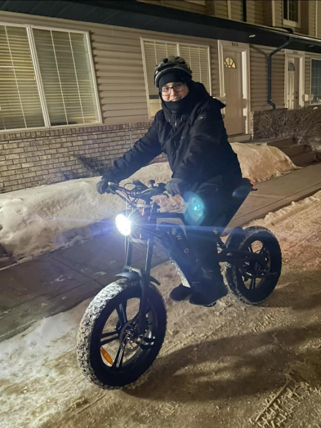 Windone E2 Fat Tire Off Road Urban Commuter Electric Bike