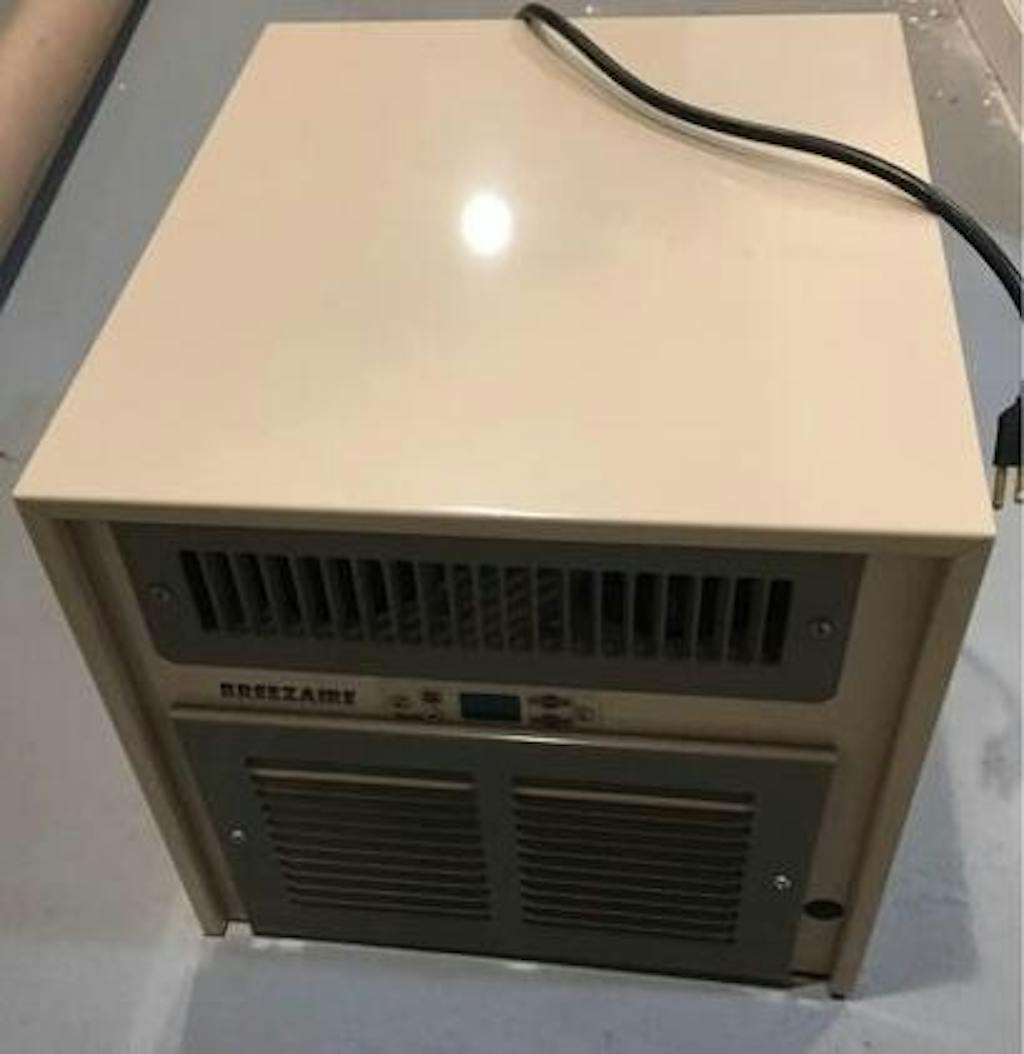 Breezaire WKL 3000 Wine Cellar Cooling Unit – Wine Coolers Empire