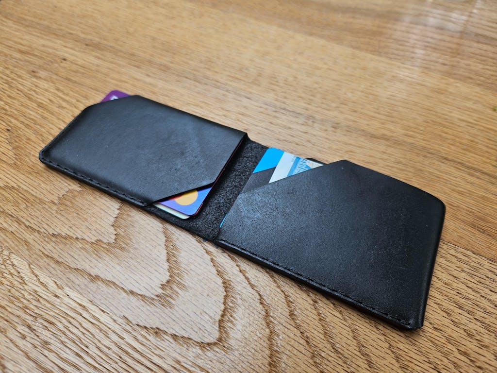 The Original Card Wallet Whisky | Personalised men’s wallets - Wingback