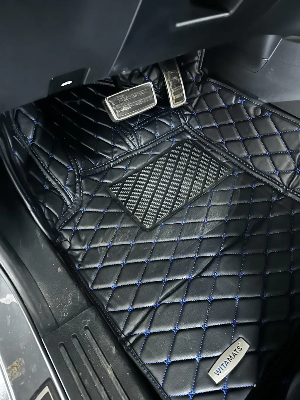 Black & Blue Luxury Custom Car Mats – Witamats