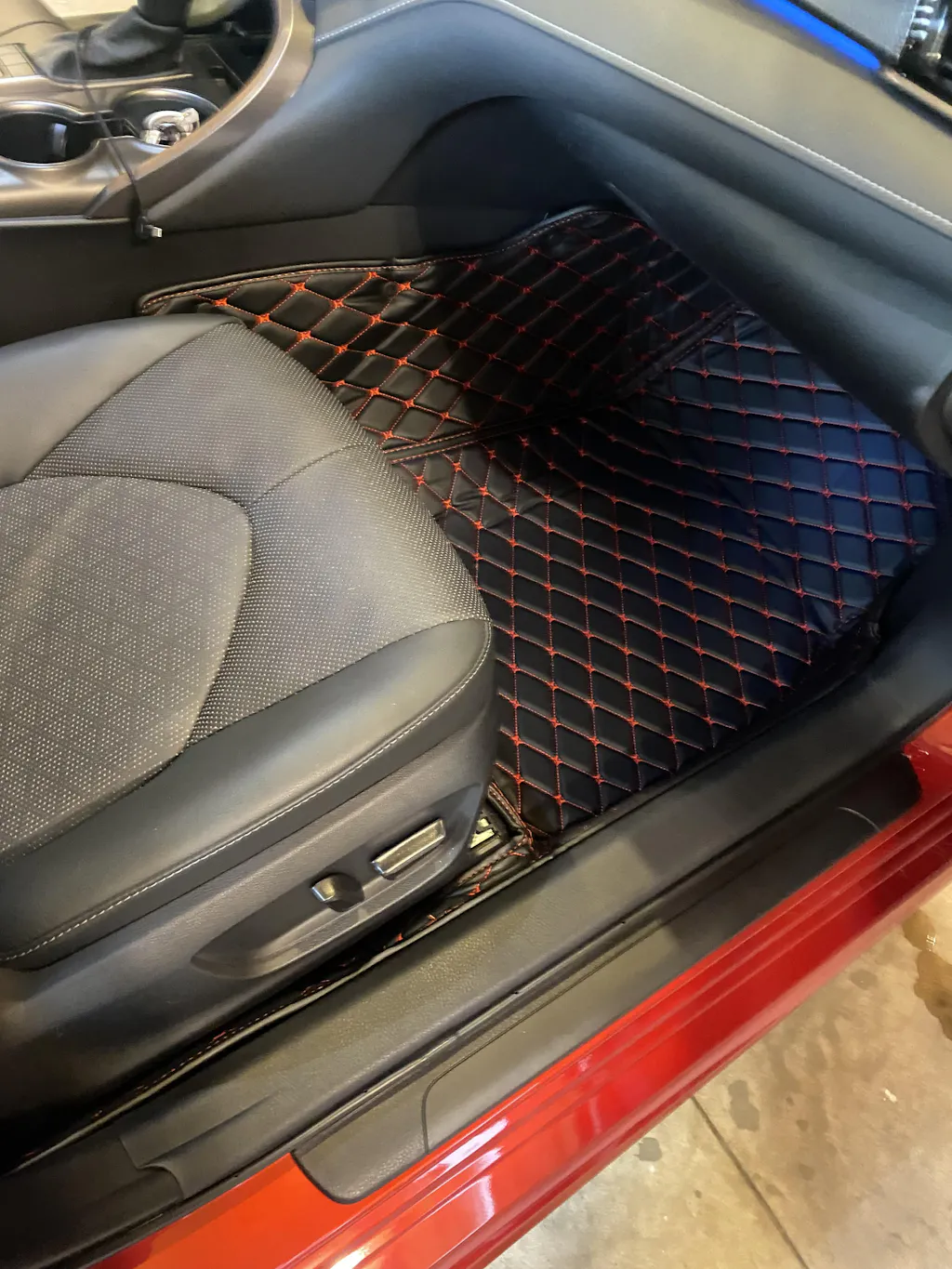 Black & Red Luxury Custom Car Mats – Witamats