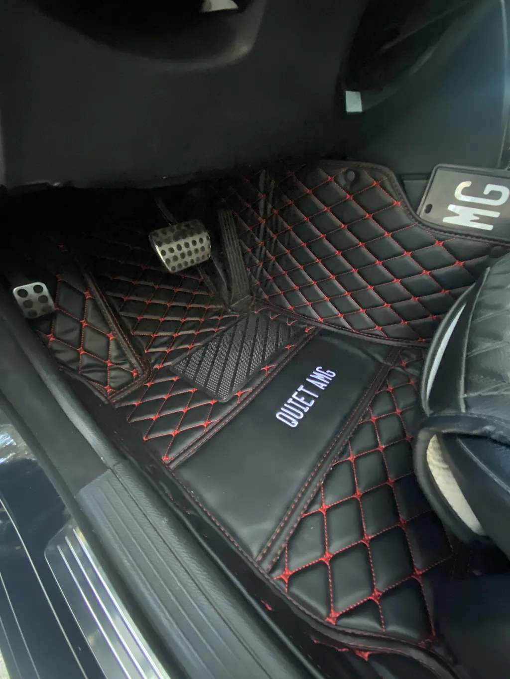 Black & Red Luxury Custom Car Mats – Witamats