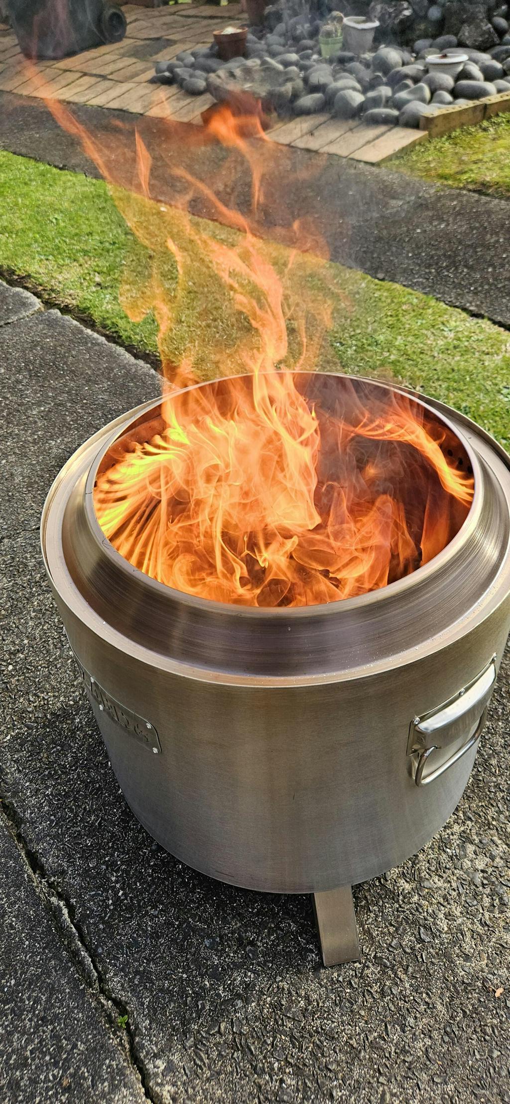 NZ Smokeless Fire Pits by Wizard®️ | Bonfire | Campfire | Homefire ...