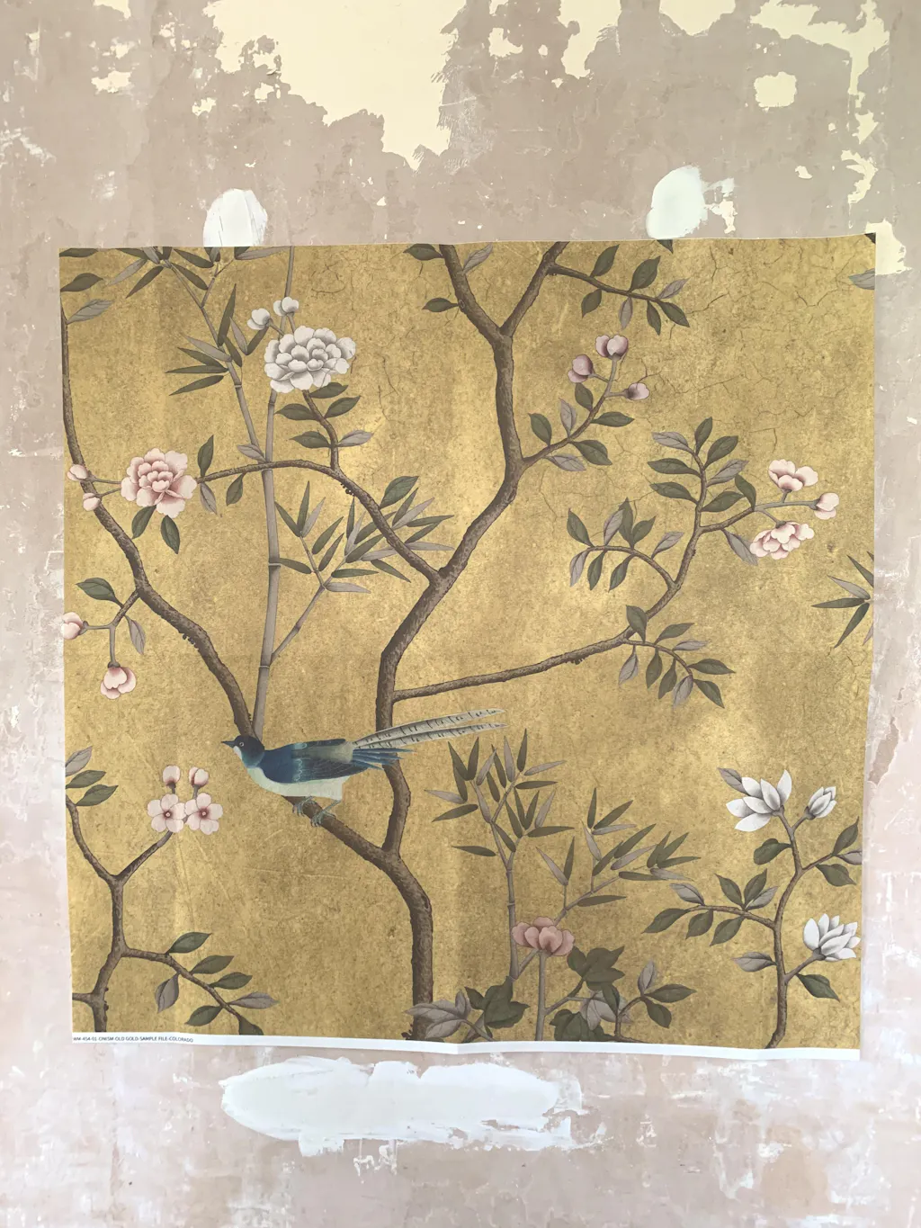 Onism Old Gold Wallpaper – Chinoiserie Botanical Design, Paste-the-Wall ...