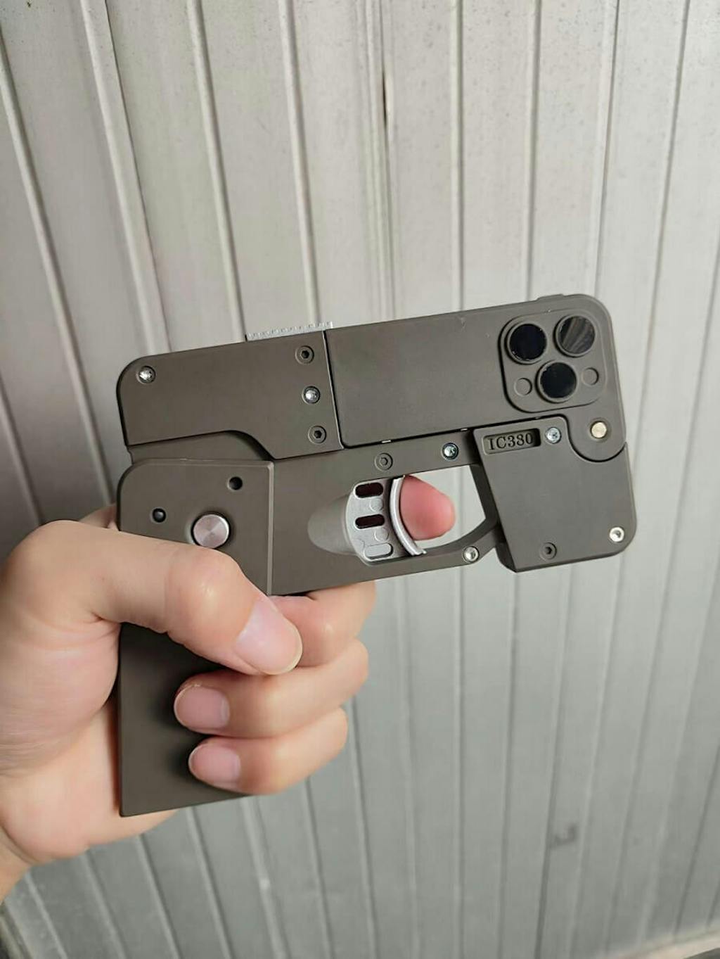 Foldable Phone Shape Pistol Nerf Toy Gun – worldnetgifts