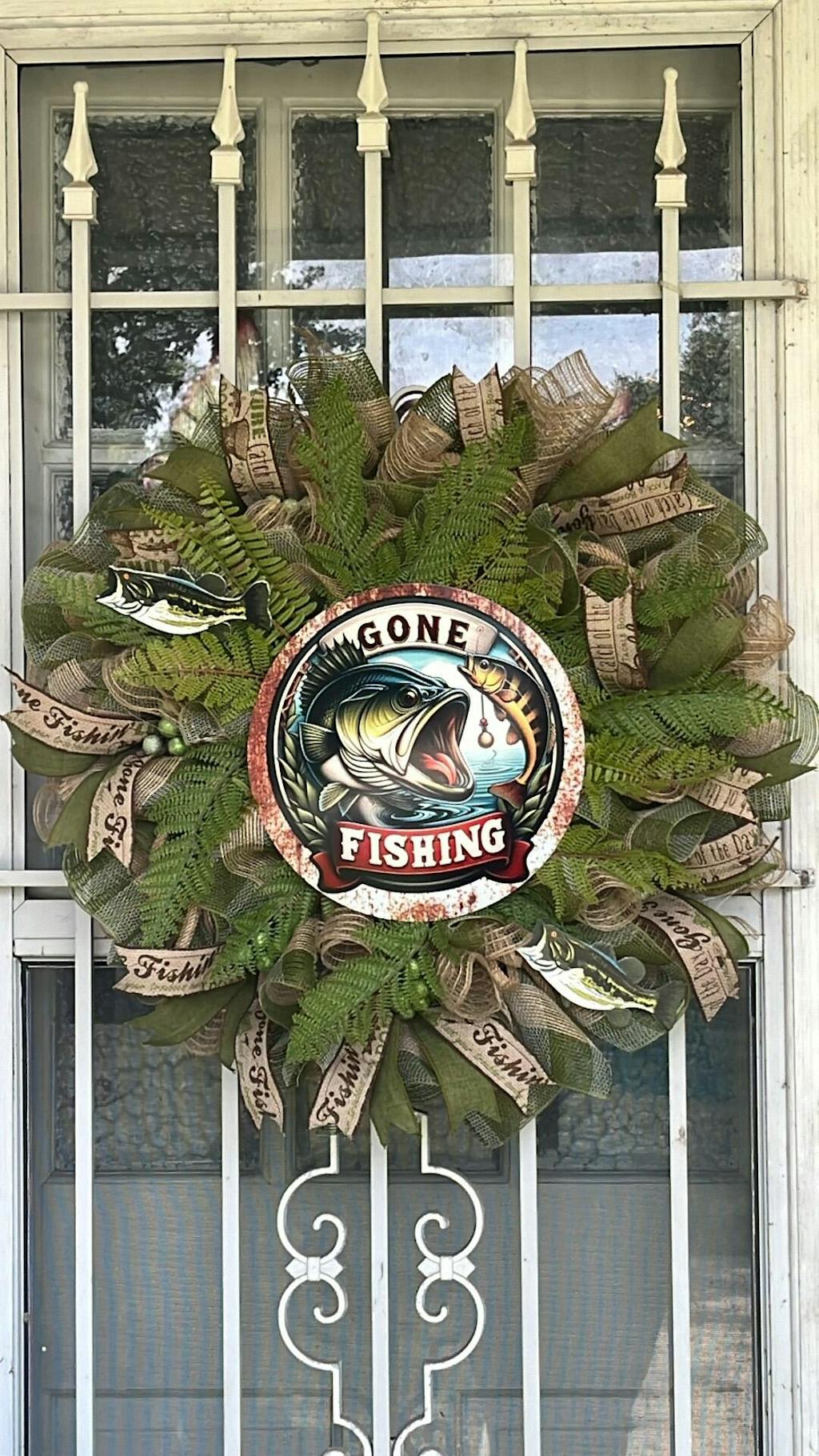 Gone Fishing Large Mouth Bass-Metal Wreath Sign – Wreath Sign Designs