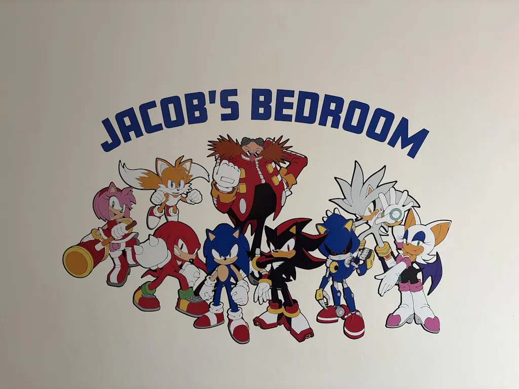 Sonic The Hedgehog Wall Sticker - Sonic and Group Personalised Name Wa ...