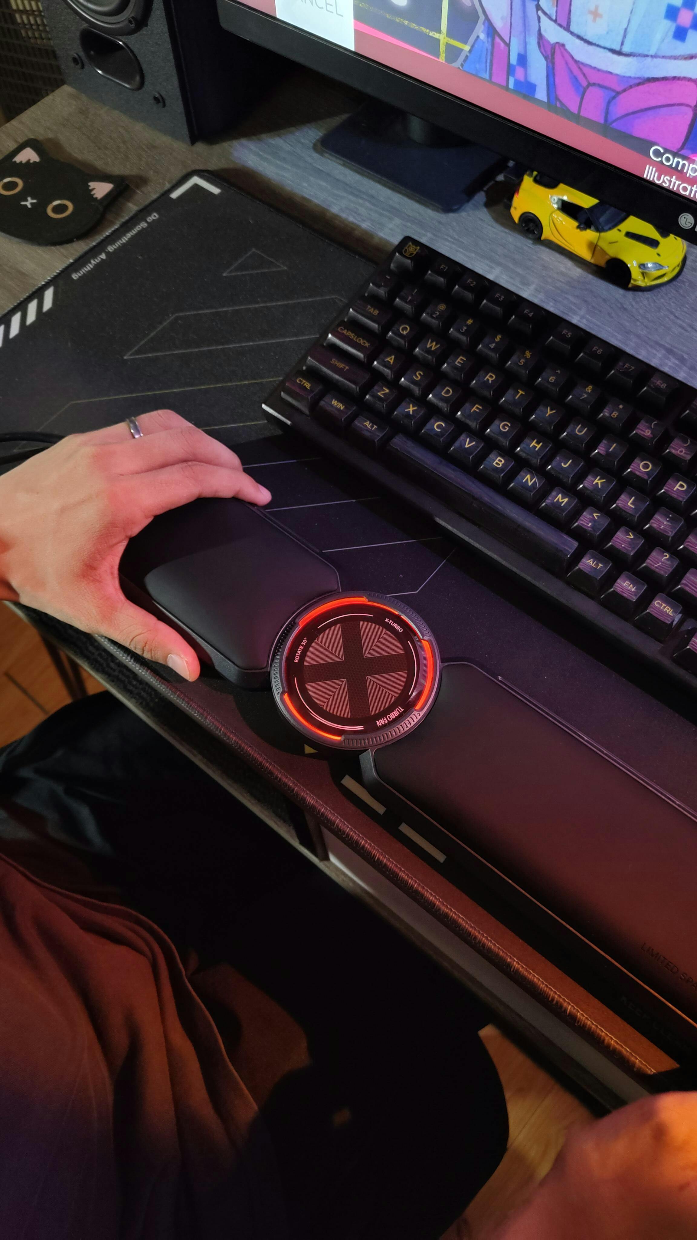 Adjustable Tablet Mount and Phone Stand for Desk – Xlayout – XLayout