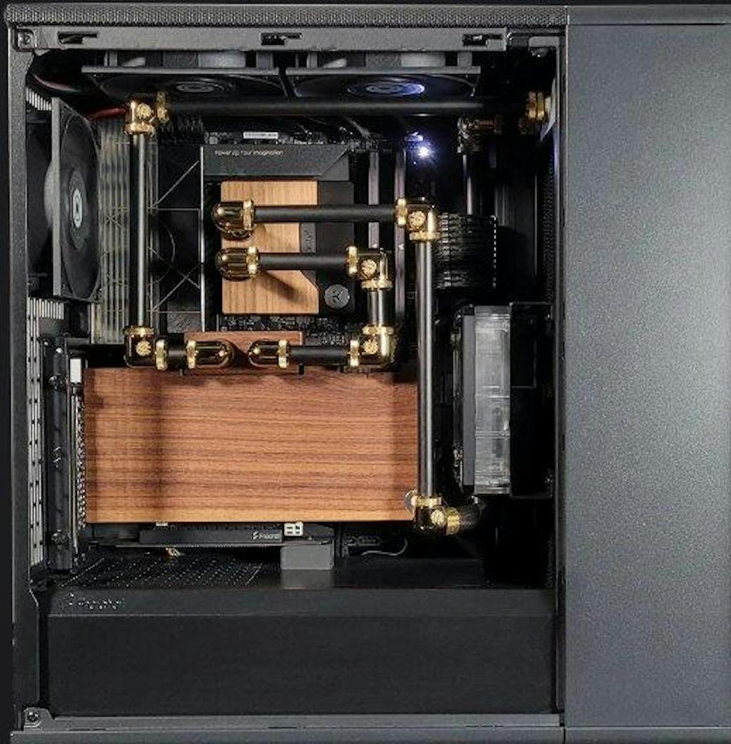 Custom Computer Wraps - PC Vinyl Wraps | XOTIC PC