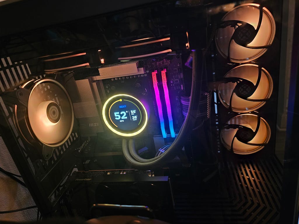 How Many Volts Does a PC Computer Use? | PC Power Supply – XOTIC PC