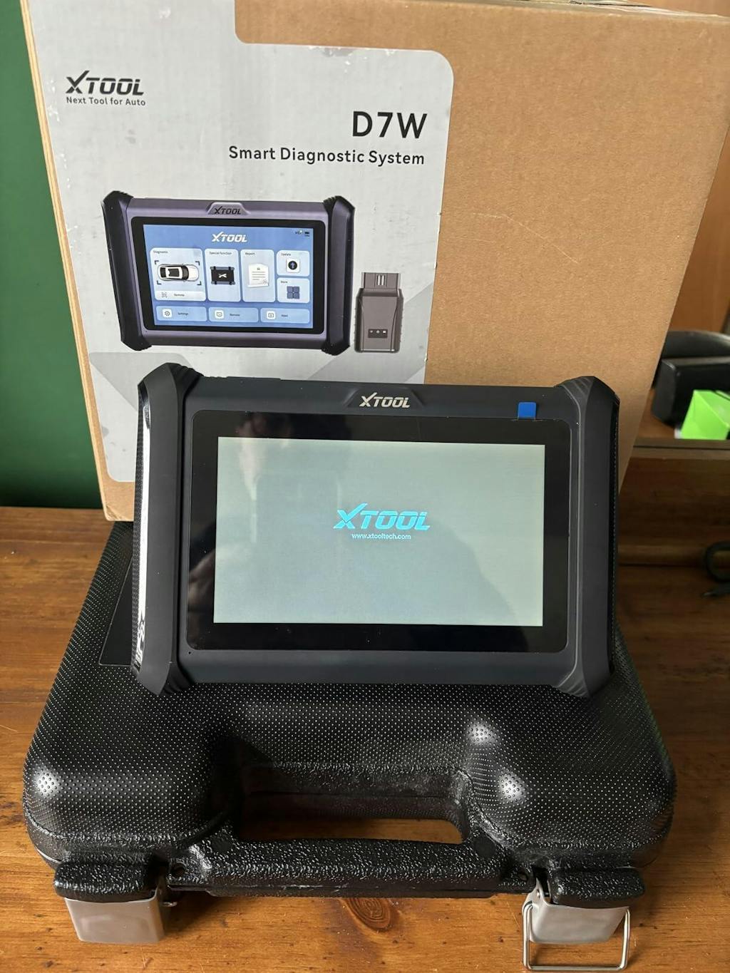 XTOOL D7W Wireless OBD2 Scanner Diagnostic Tool – Xtool Official Car ...