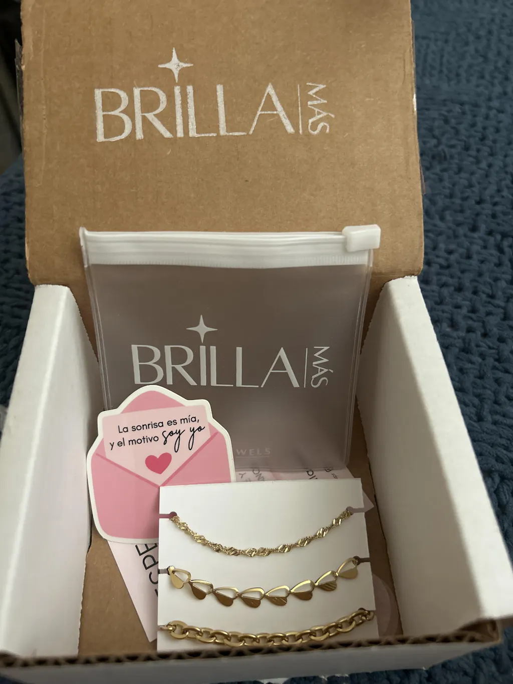 Brilla Más - Suscripción mensual de joyería - Julio – Y Jewels