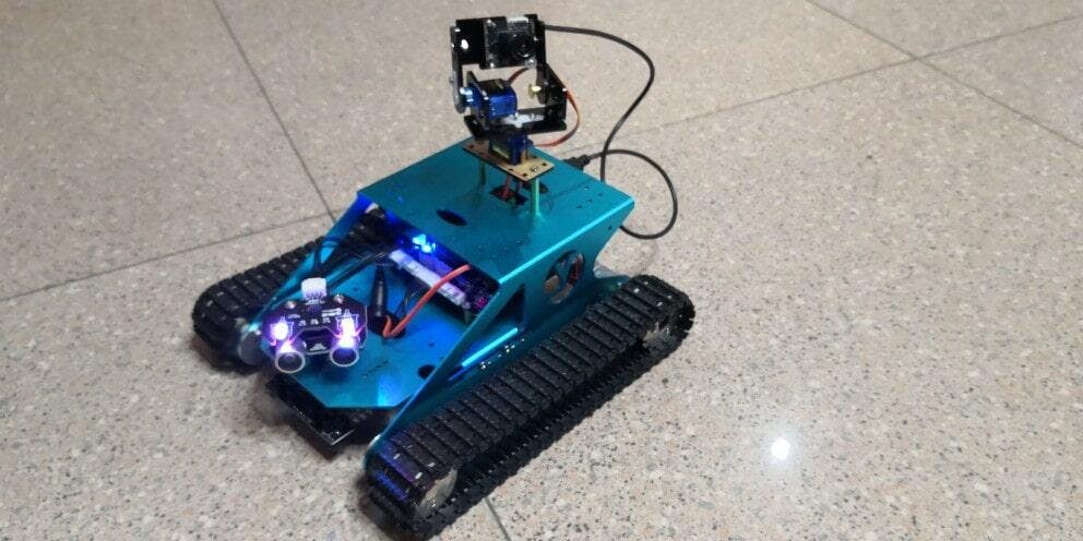 Yahboom Raspberry Pi Tank Car G1 AI Vision Robot with 2DOF Camera PTZ