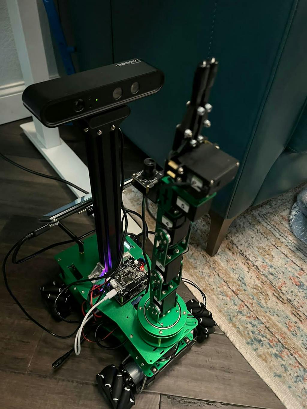 ROS Educational Robot Kit with Robotic Arm for RaspberryPi Jetson NANO