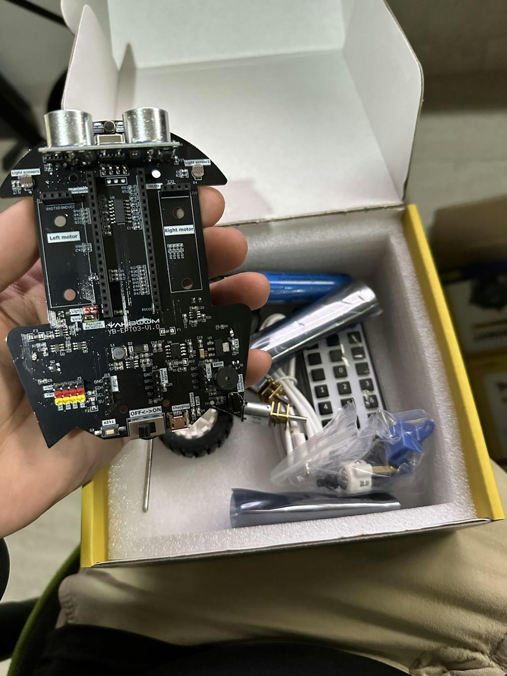 Yahboom Raspberry Pi Pico Car Robot Kit with MicroPython Programming