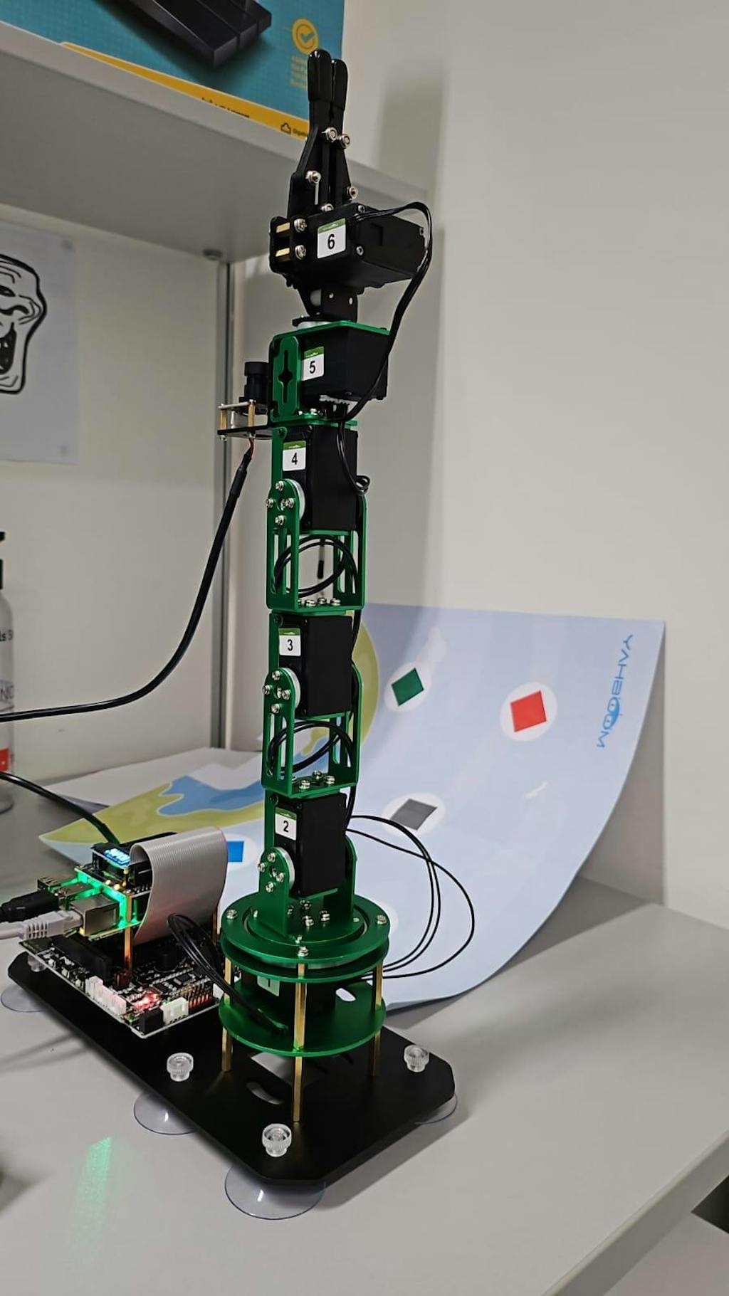 6DOF RaspebrryPi Robotic Arm with HD Camera Use ROS Python Programming