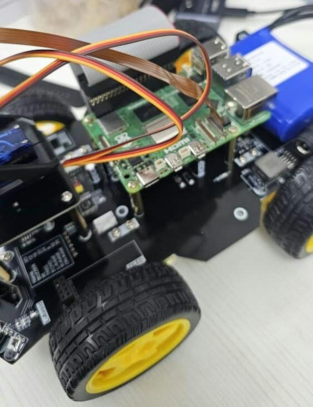 Raspbot AI Vision 4WD Car For RPi 5 With FPV Camera Use Python3 OpenCV