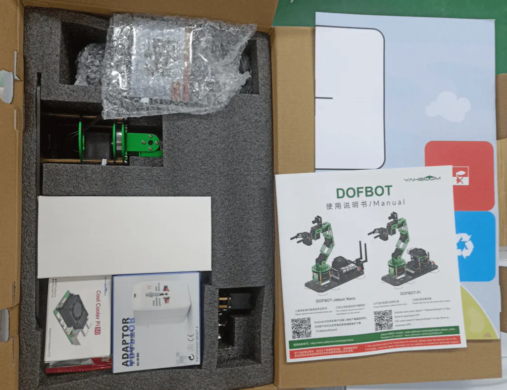 6DOF RaspebrryPi Robotic Arm with HD Camera Use ROS Python Programming