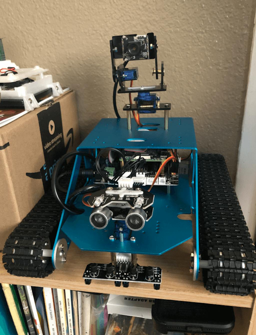 Yahboom Raspberry Pi Tank Car with 2DOF Camera PTZ Python Programming