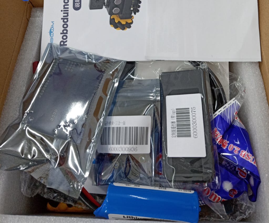 Roboduino V2 Ai Vision Car With Esp32 Wifi Camera For Arduino Uno