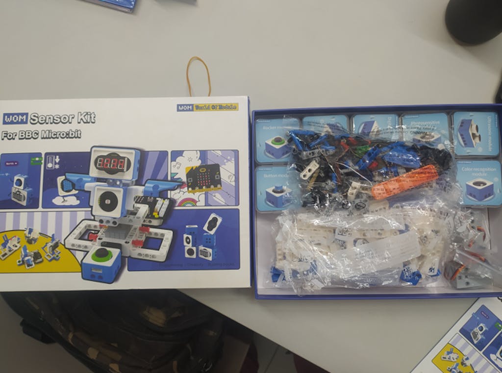 Yahboom World of Module Programmable Sensor Kit for Micro:bit V2 board