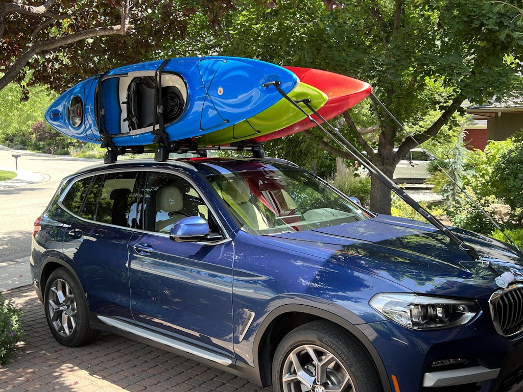 JayLow J-Cradle Rooftop Kayak Mount – Yakima