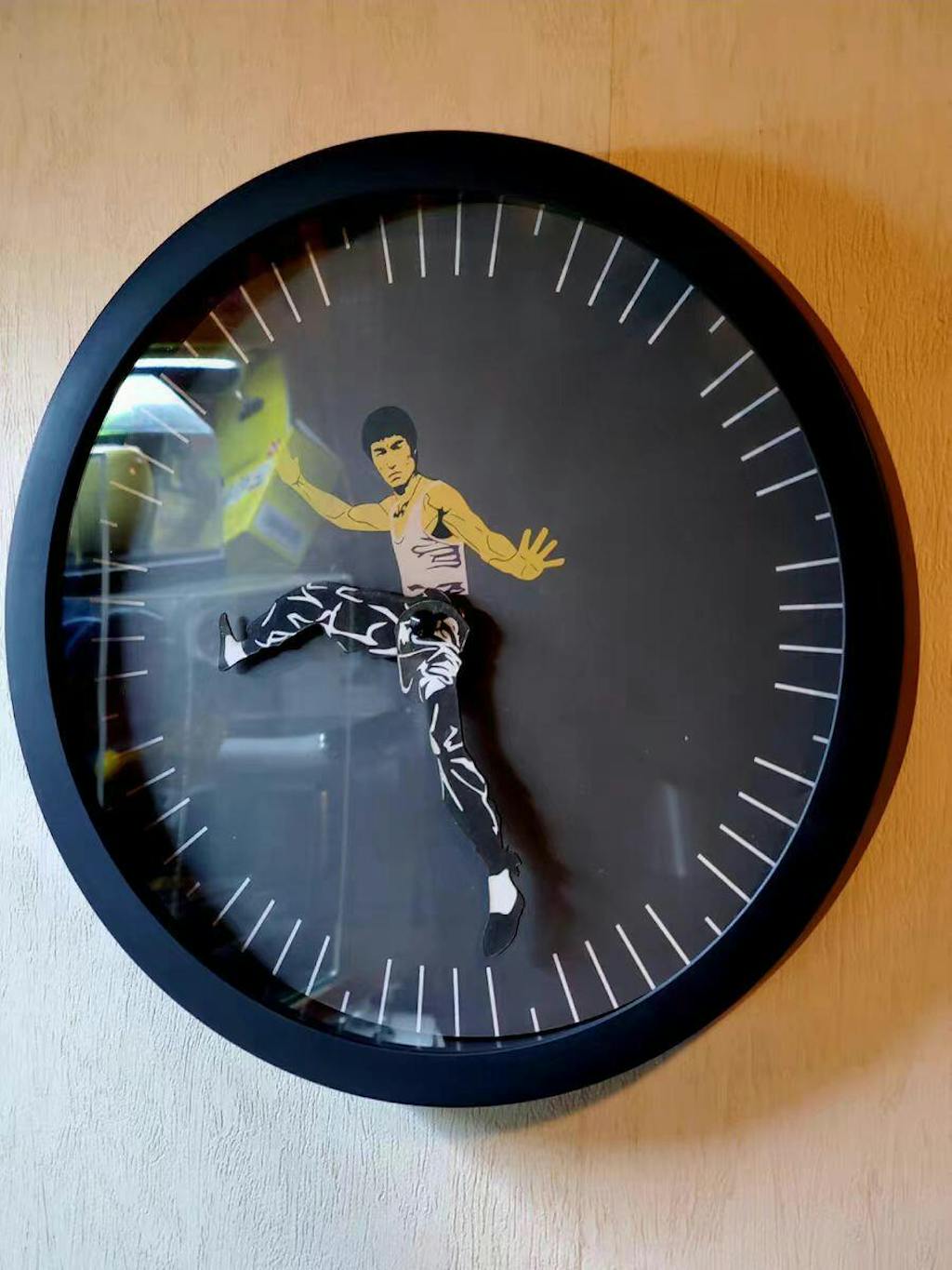 Bruce Lee Kung Fu Wall Clock | Yedwo Design – YEDWO