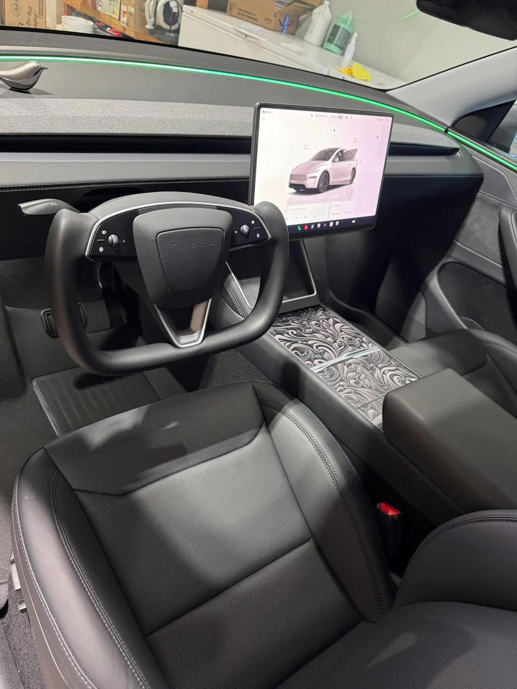 Tesla Model Y Juniper Yoke Steering Wheel (2025+) | Heated Leather ...